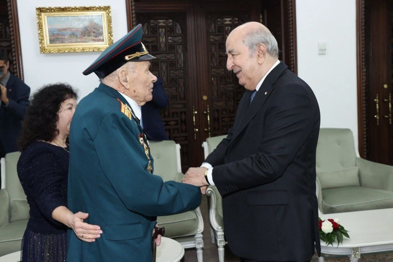 Le colonel russe Andrei Pavlenko, pionnier de déminage des frontières ...